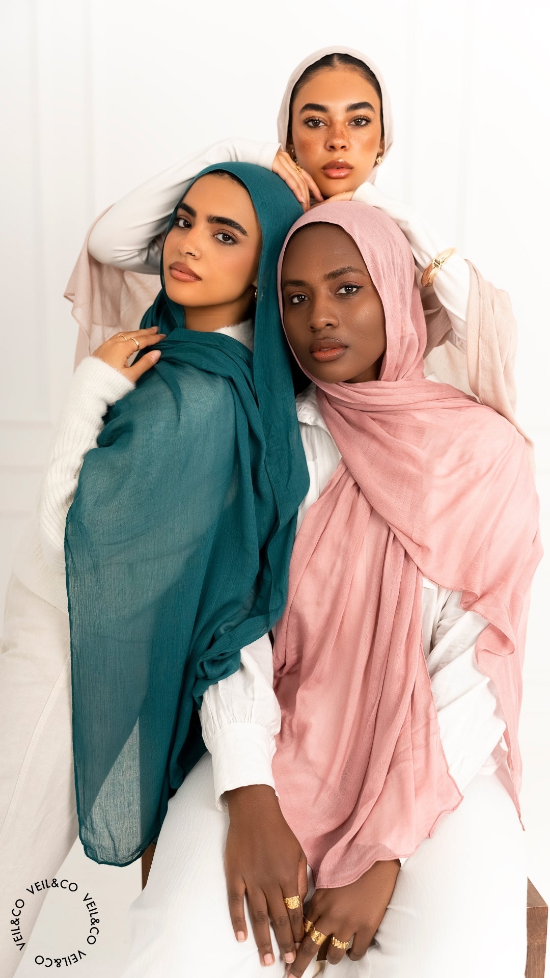 Crystal Teal- Linen Hijab – Veil&co.